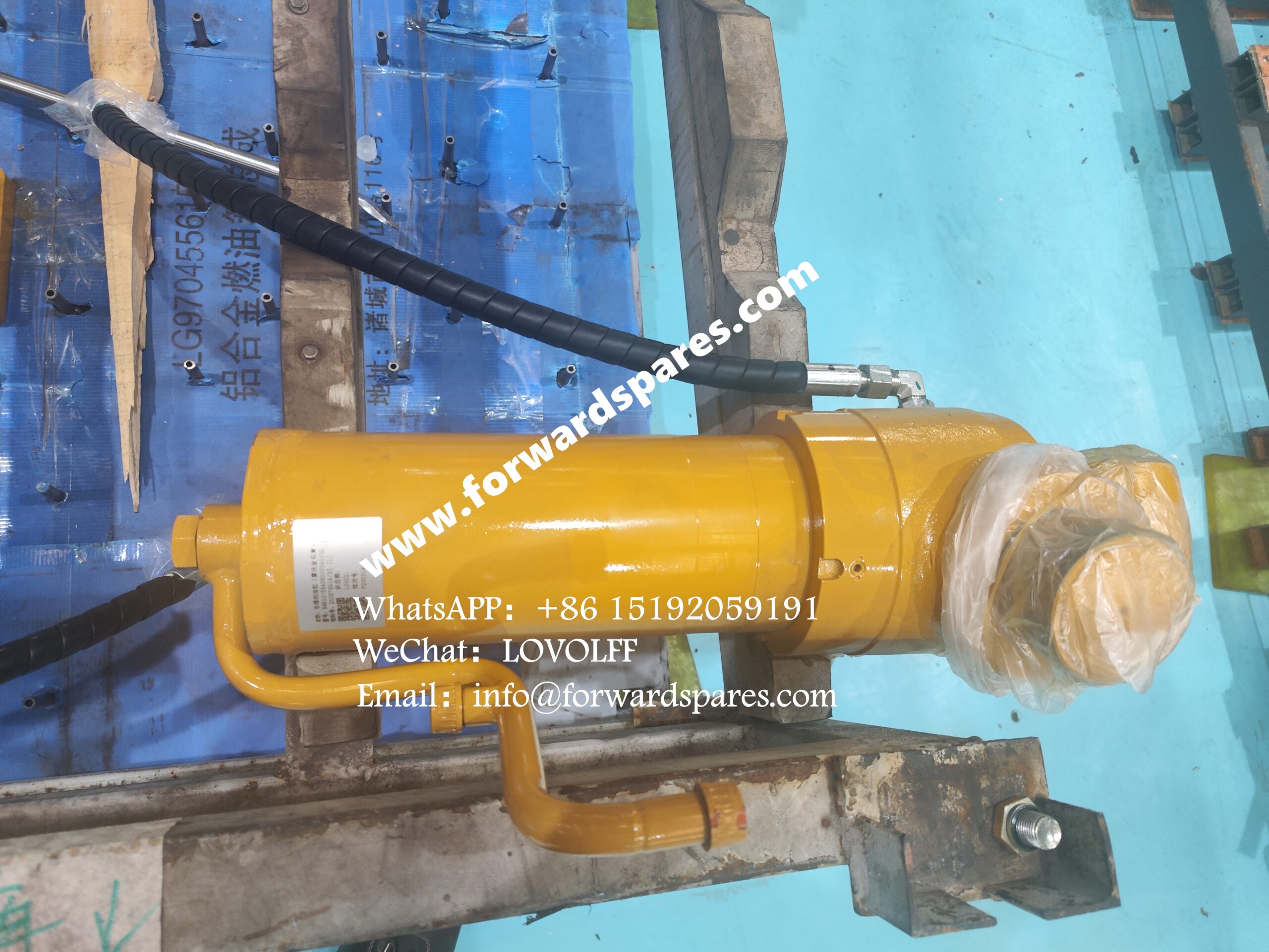 XLB-B4610-59A060000A0-L09321 Right Swing Cylinder - Forward spares