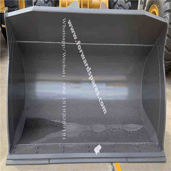 9D880-73P000000A0 Enhanced Bucket Assembly B2.2-2424 - Forward spares