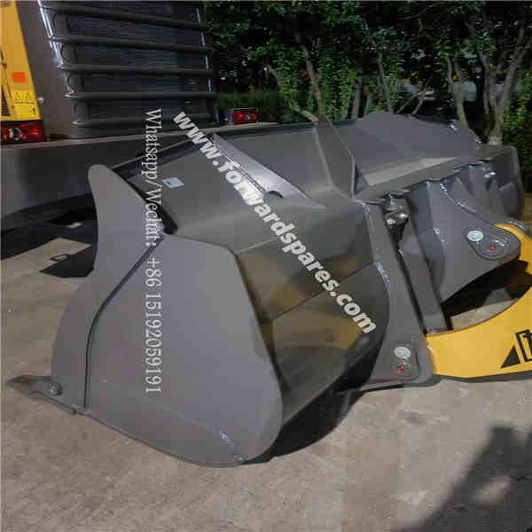 9F569-73A000000A0 Standard Bucket Assembly A3.0 - 296 - Forward spares